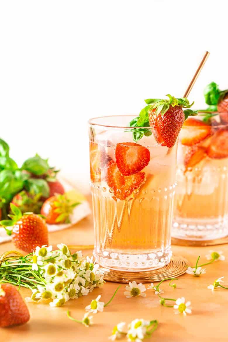 19 Easy, Delicious Cocktails with Basil: Fresh Basil Drinks